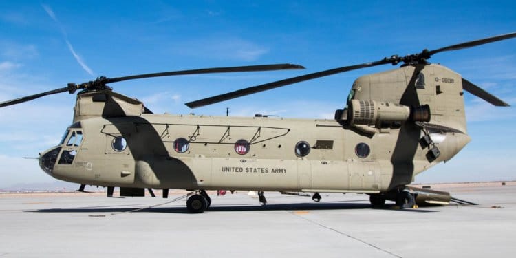 Boeing Awarded Contract to Build Chinook Helicopters for Saudi Arabia ...